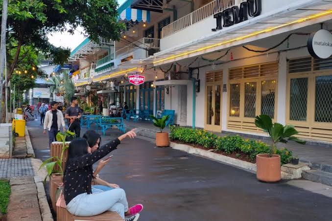 Rekomendasi Cafe Viral di Blok M